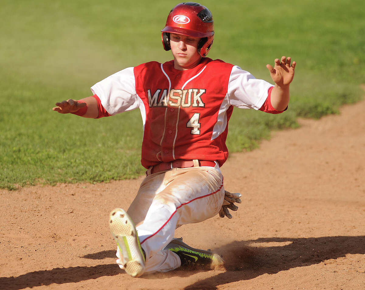 Masuk rolls past Barlow baseball