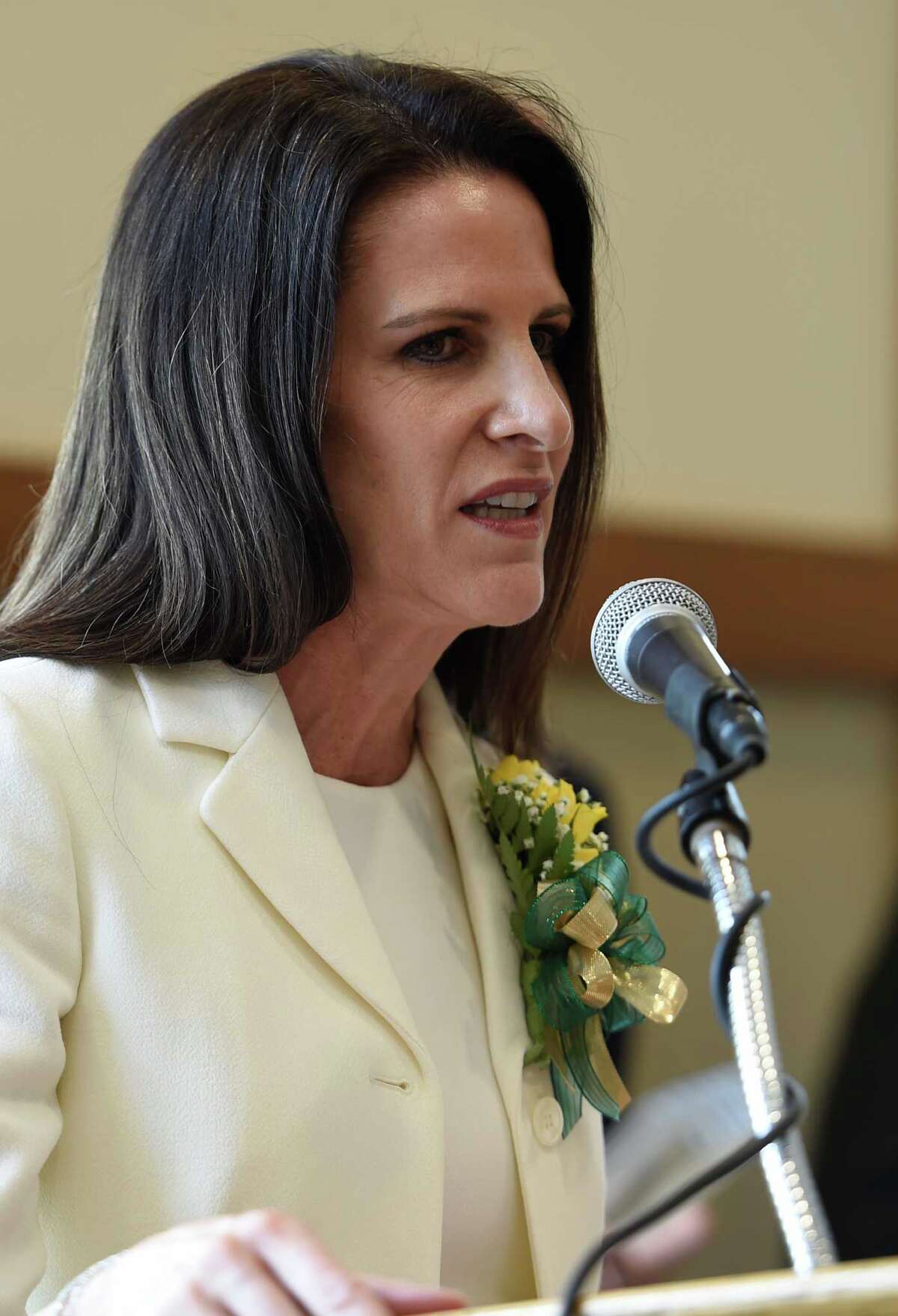 Siena's Stack Center honors 1987 grad