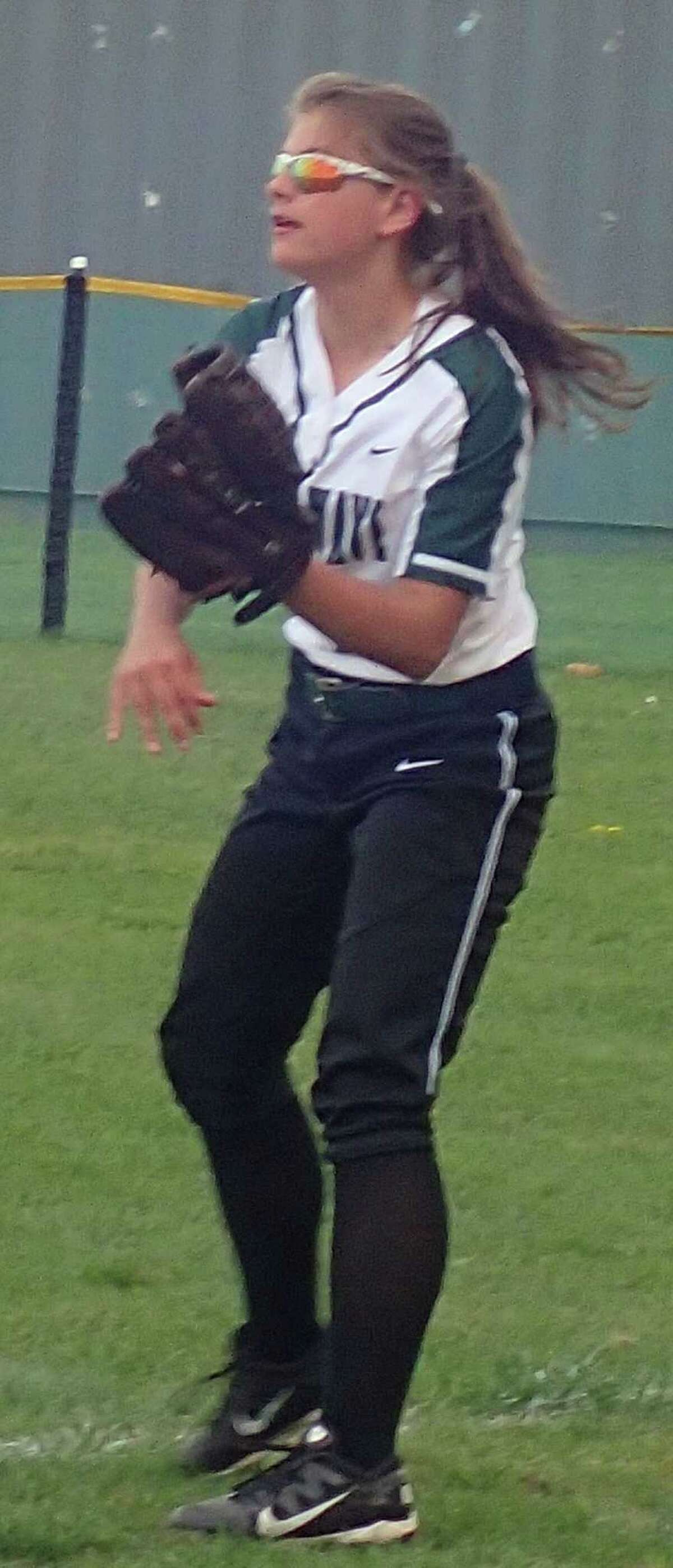 Red-hot Green Wave softball team wins fourth straight