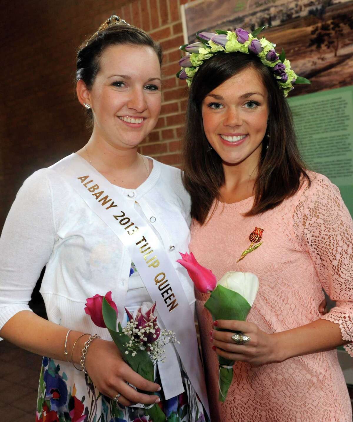 Tulip Queen finalists debut in Albany