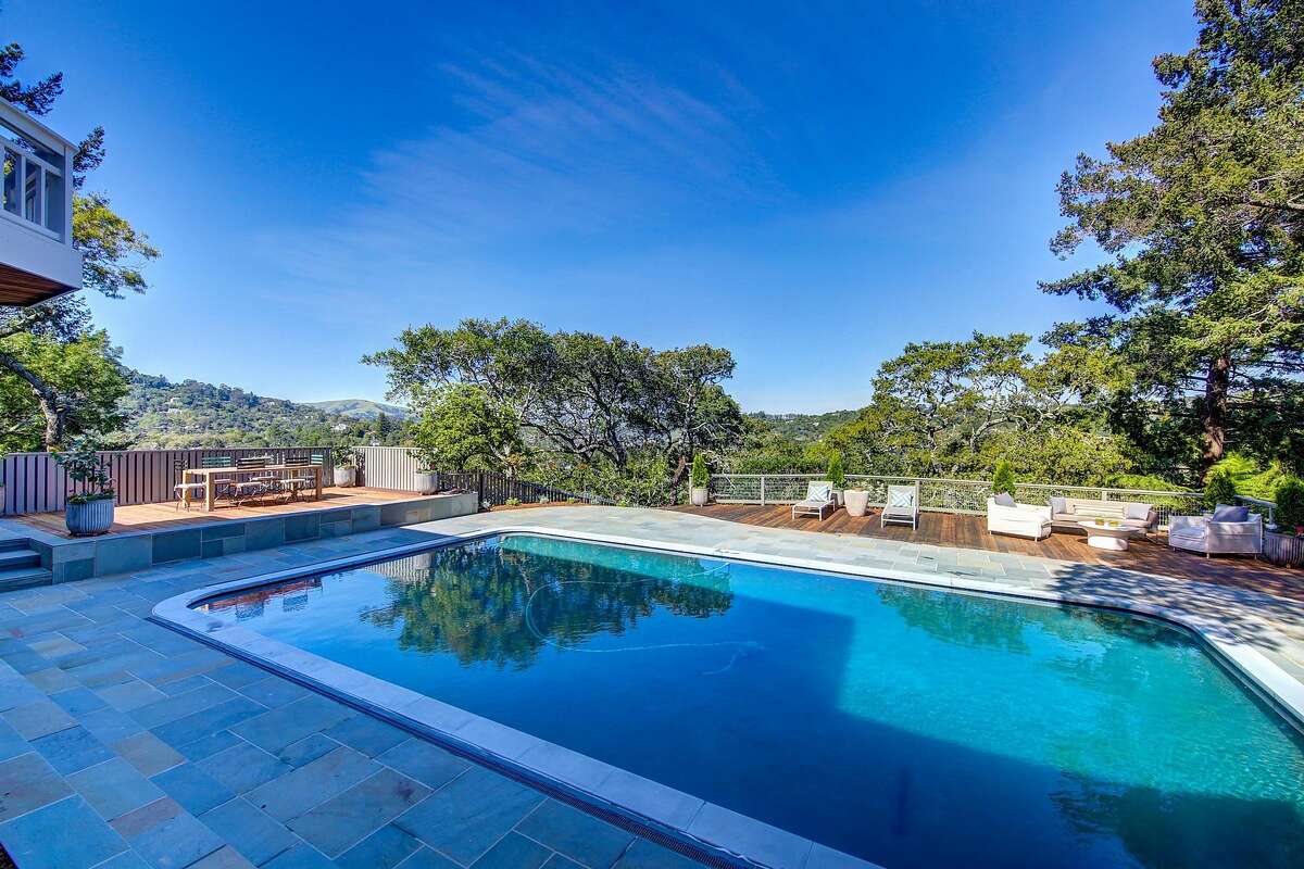 Palatial dimensions and lavish appointments define Ross estate