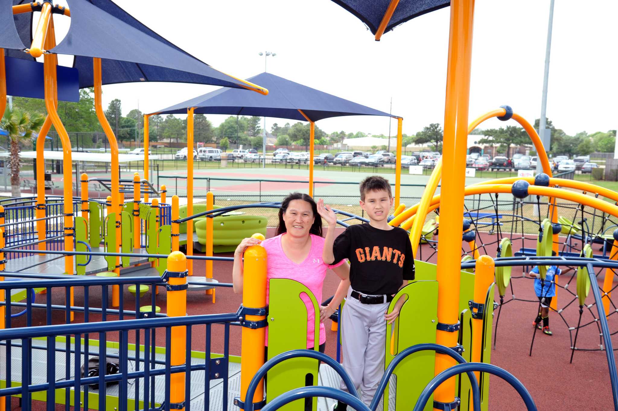 Adaptive play complex open horizons for special-needs children