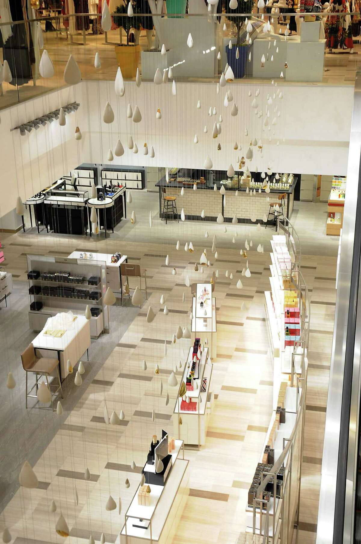New Saks opens at the Galleria Thursday