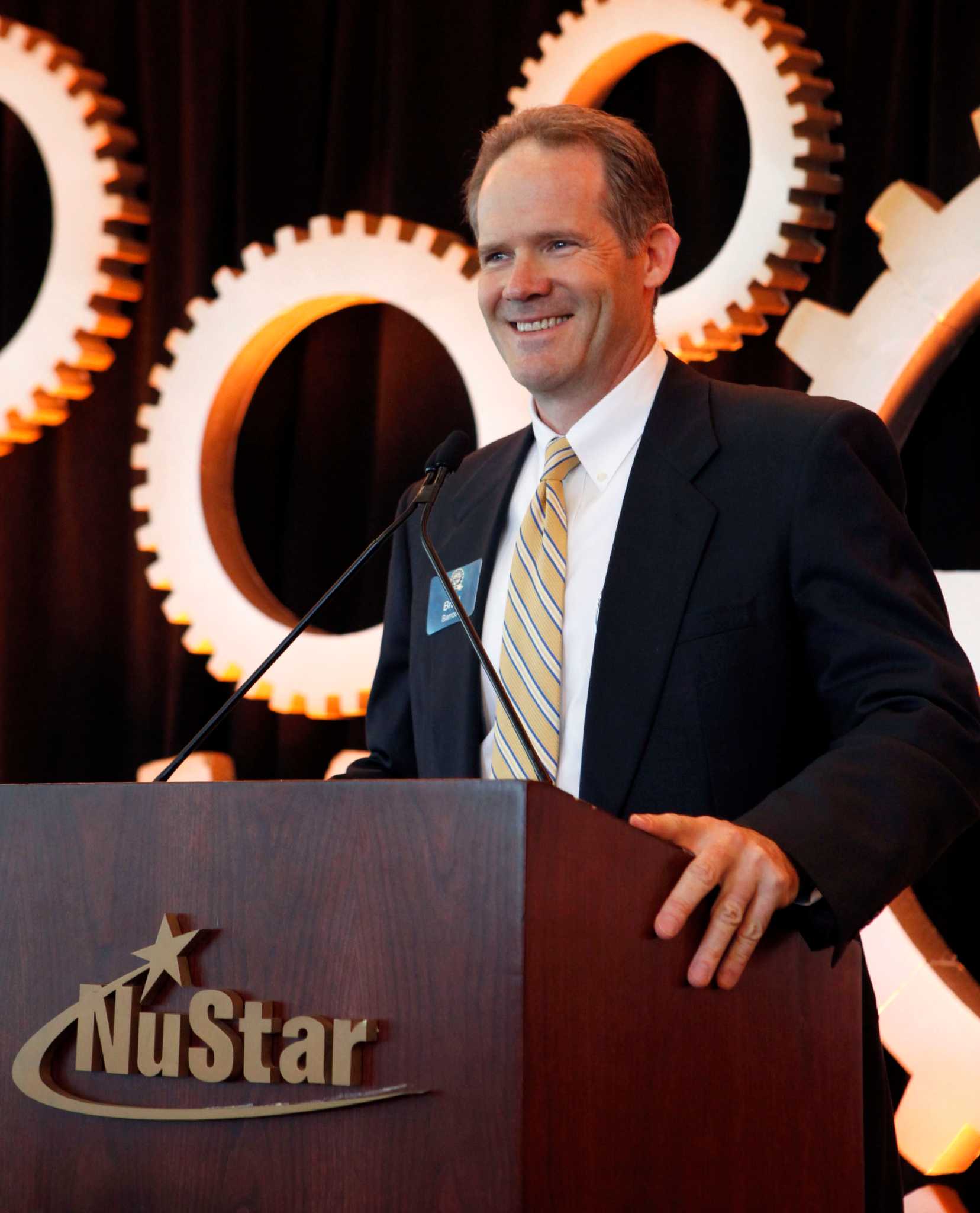 NuStar Energy profits slide 61 percent in the first quarter