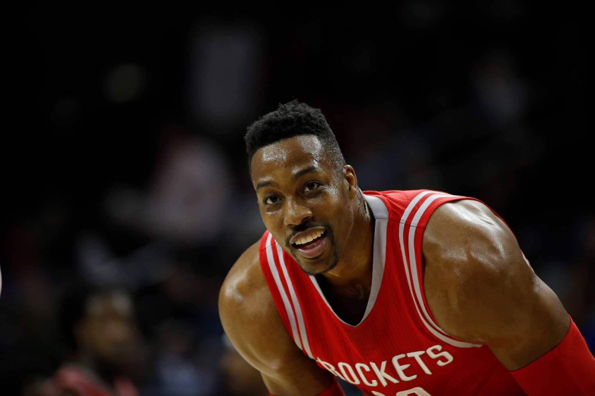 Dwight Howard addresses situation with Rockets during grilling on TNT