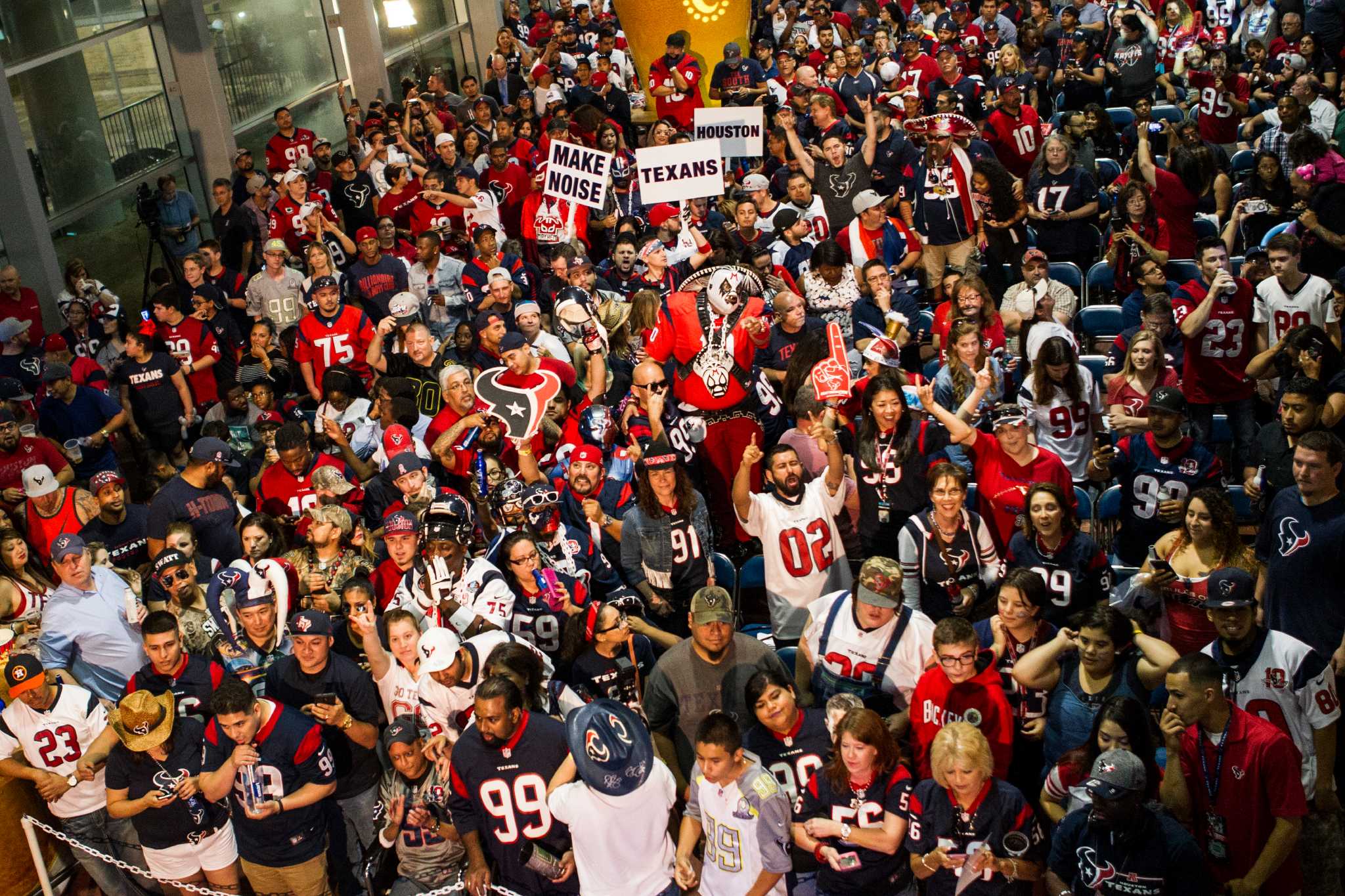 Photos: Texans fans at NRG for NFL draft