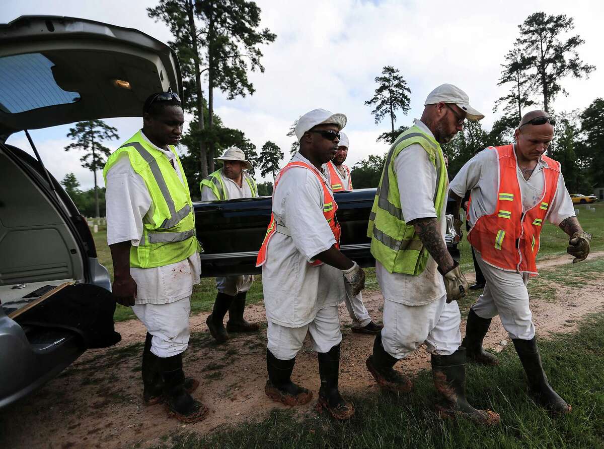 Oldest man on death row buried in TDCJ cemetery