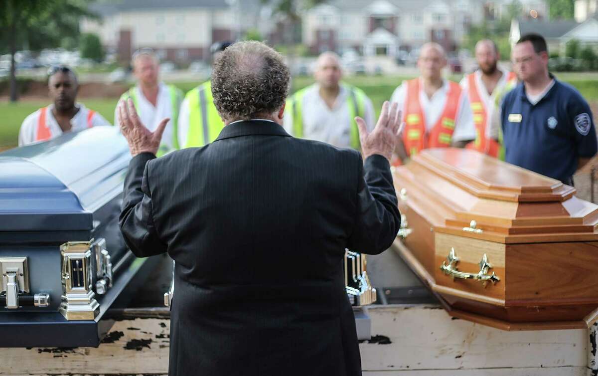 Oldest man on death row buried in TDCJ cemetery