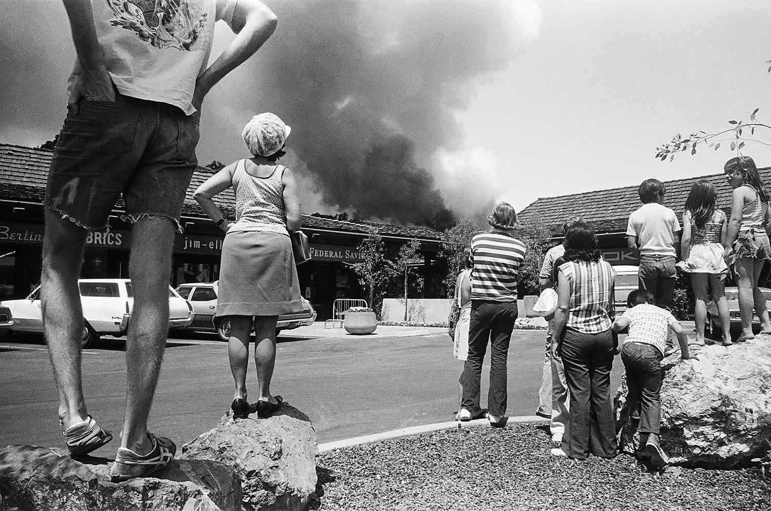 Photo exhibit revisits 1970s Bay Area suburbia