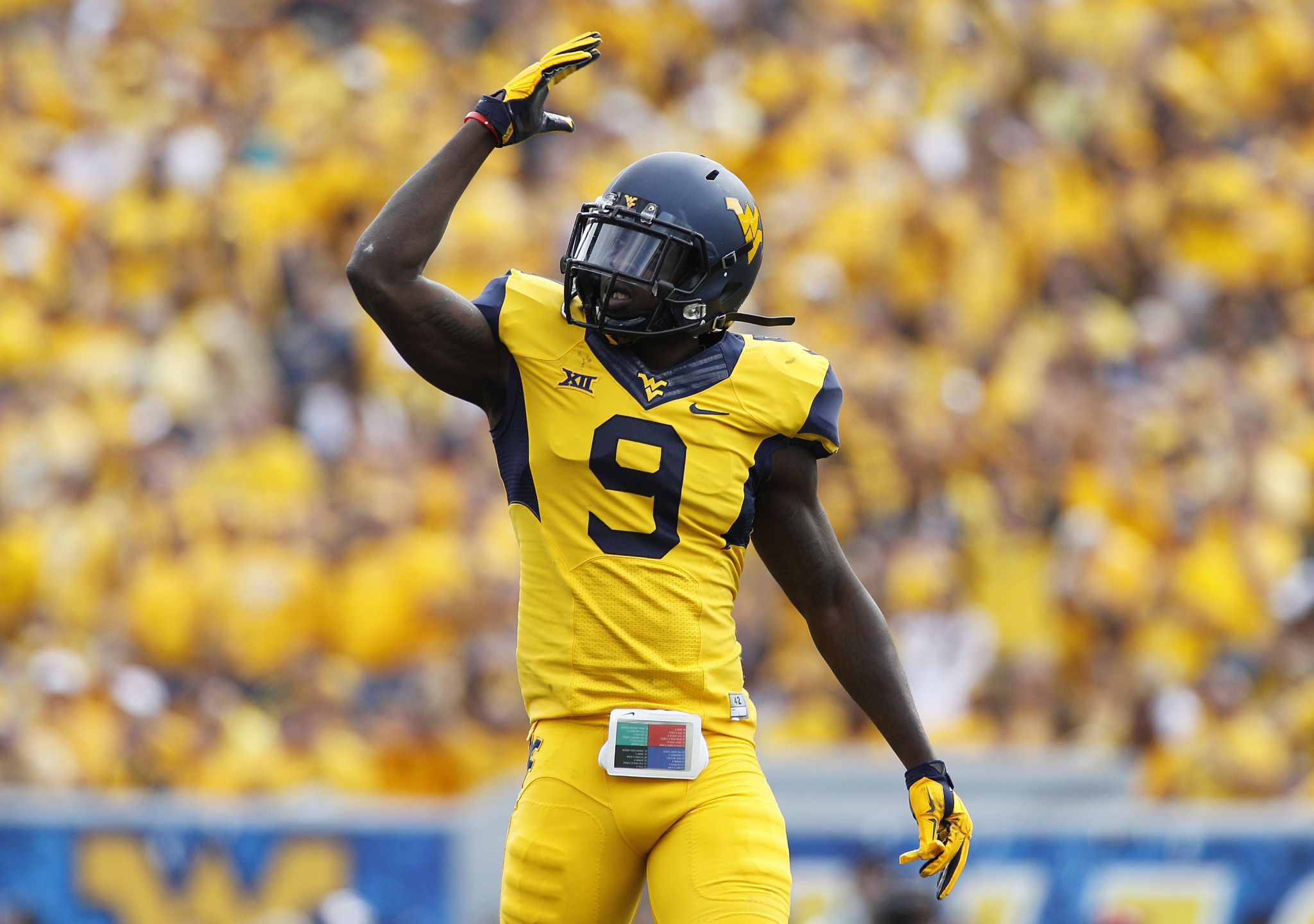 Texans draft West Virginia safety K.J. Dillon