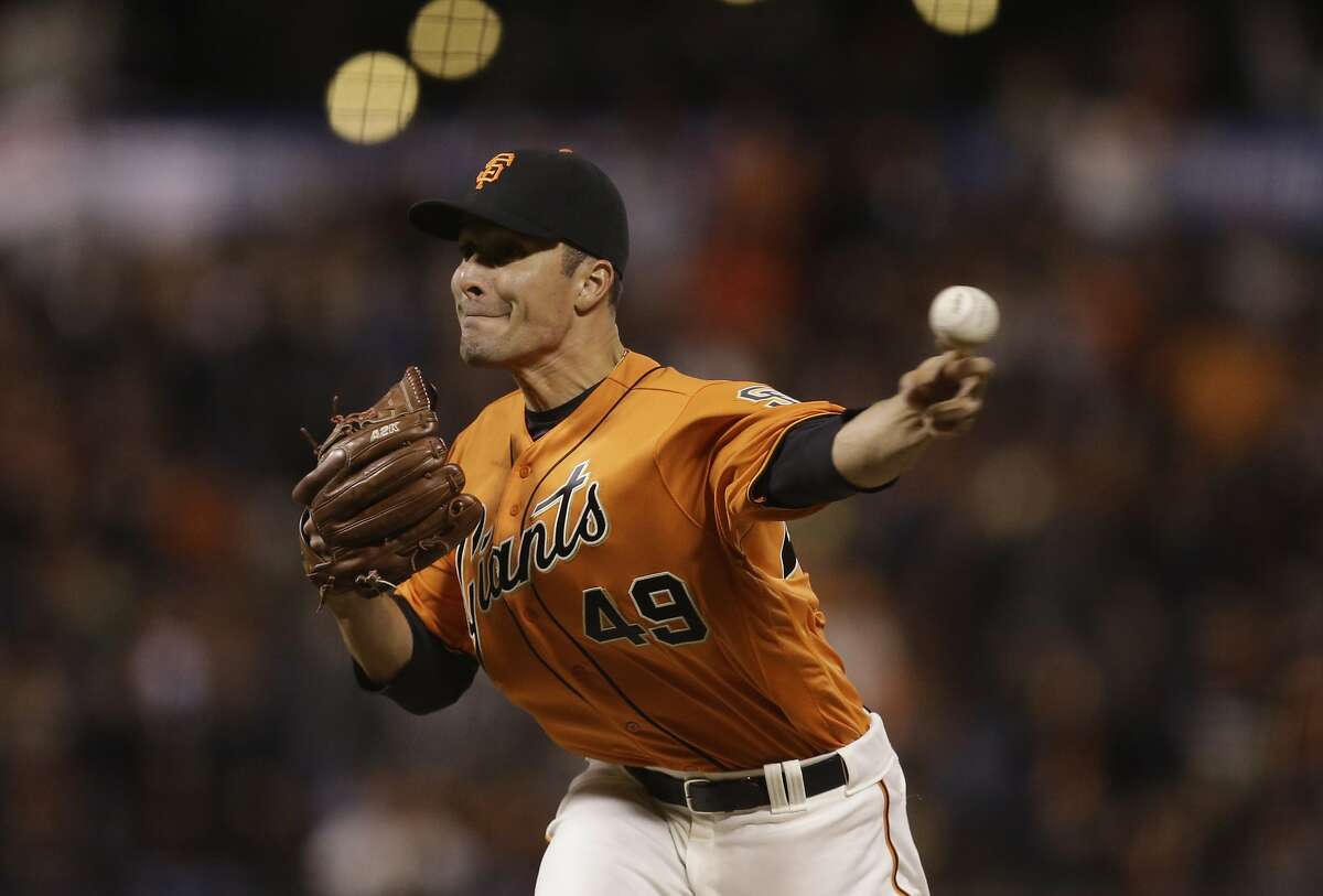 Giants’ Javier Lopez a 1-pitch wonder