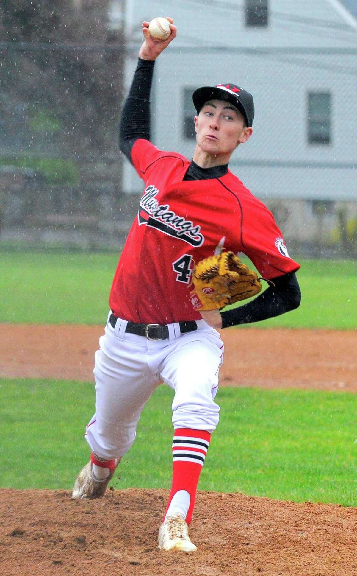 Warde baseball defeats Stamford