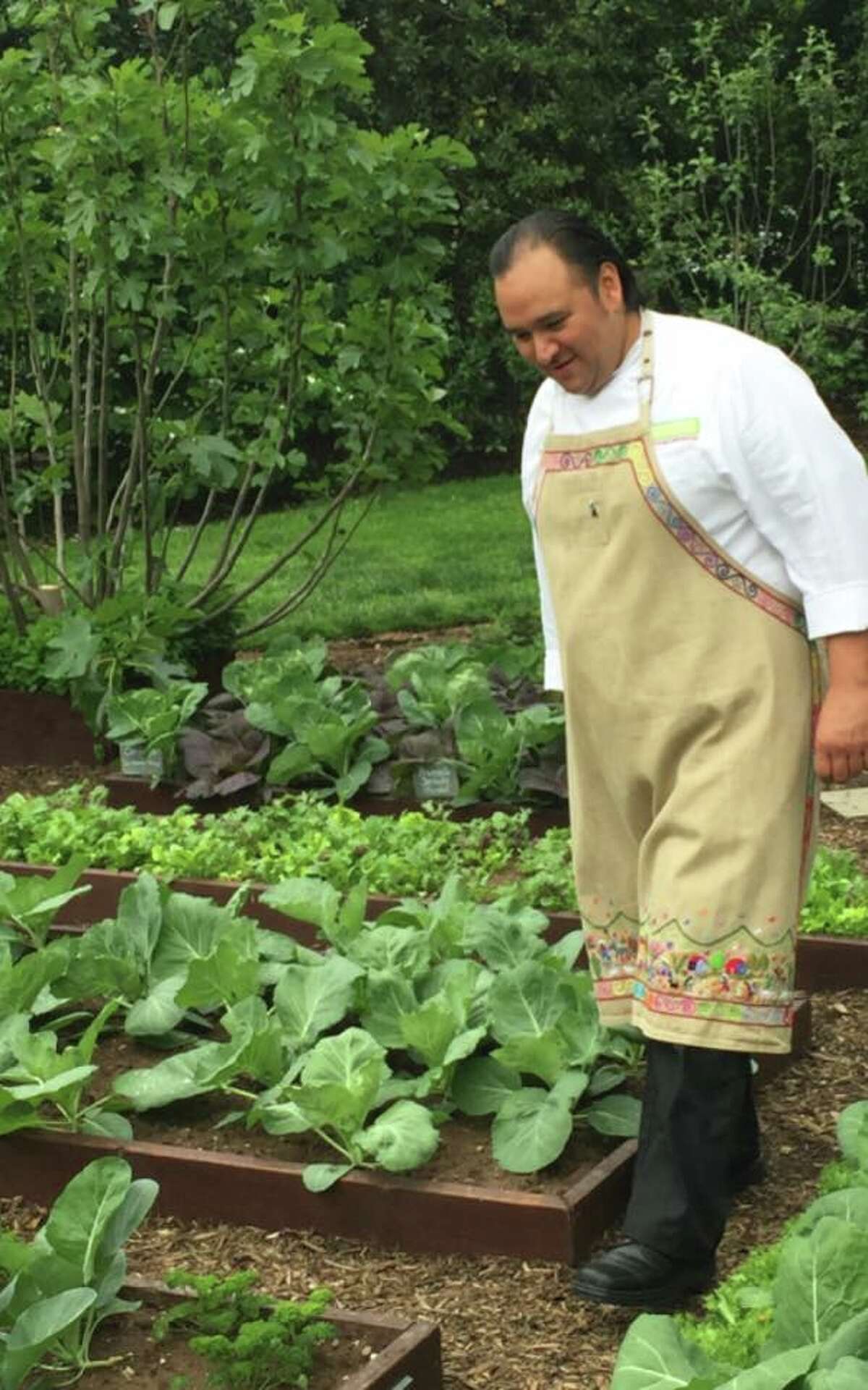 San Antonio chef Johnny Hernandez cooks at White House for Cinco de Mayo