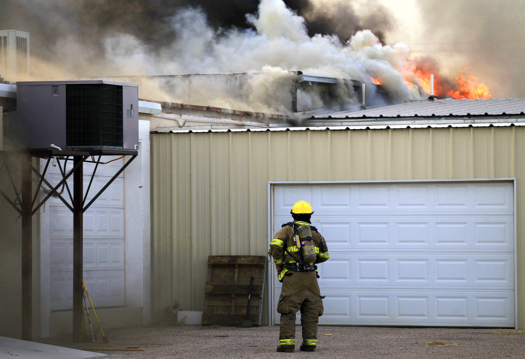 MFD battles South Midland fire following explosion