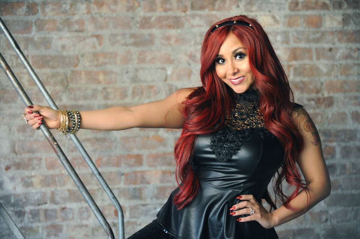 Snooki of `Jersey Shore' in Italy crash