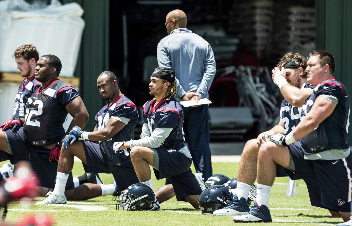 Texans cut rookie linebacker Eric Lee