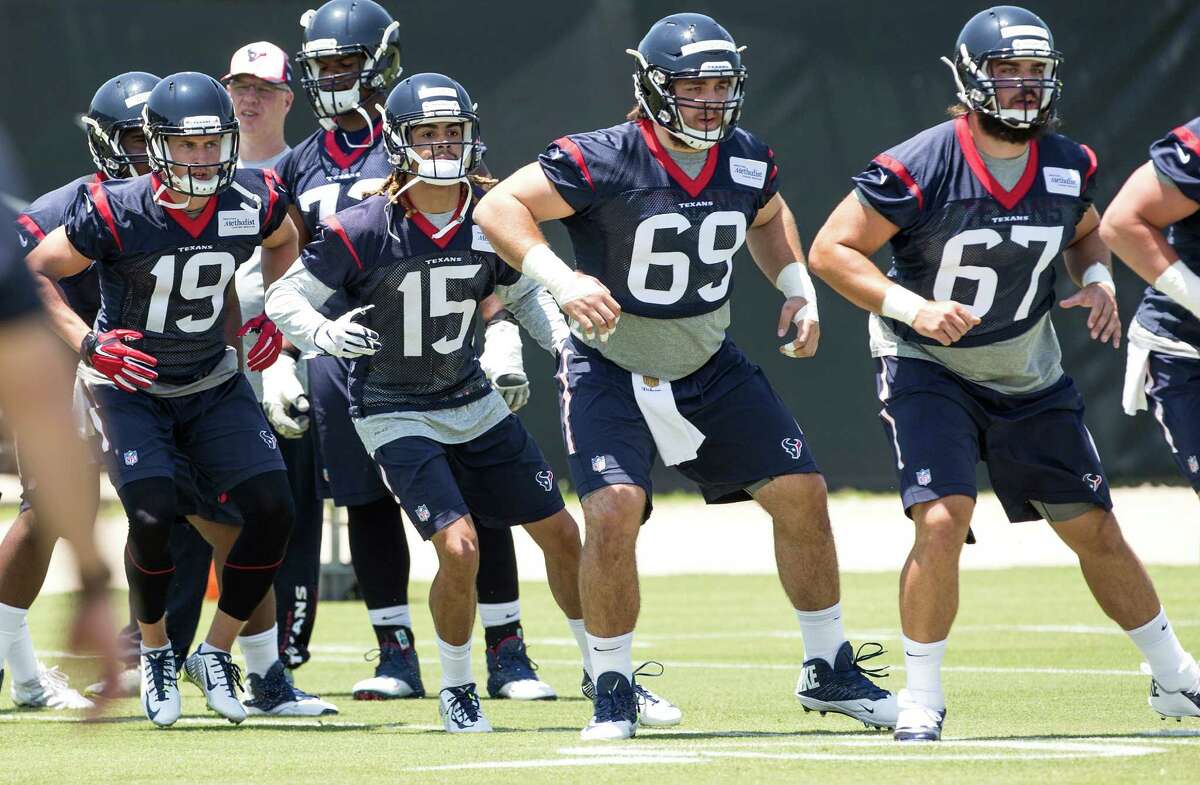Texans cut rookie linebacker Eric Lee