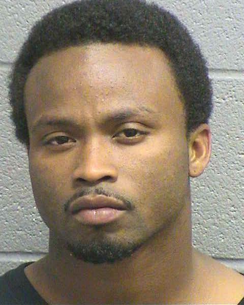 MCSO: Inmate assaults sheriff’s officer