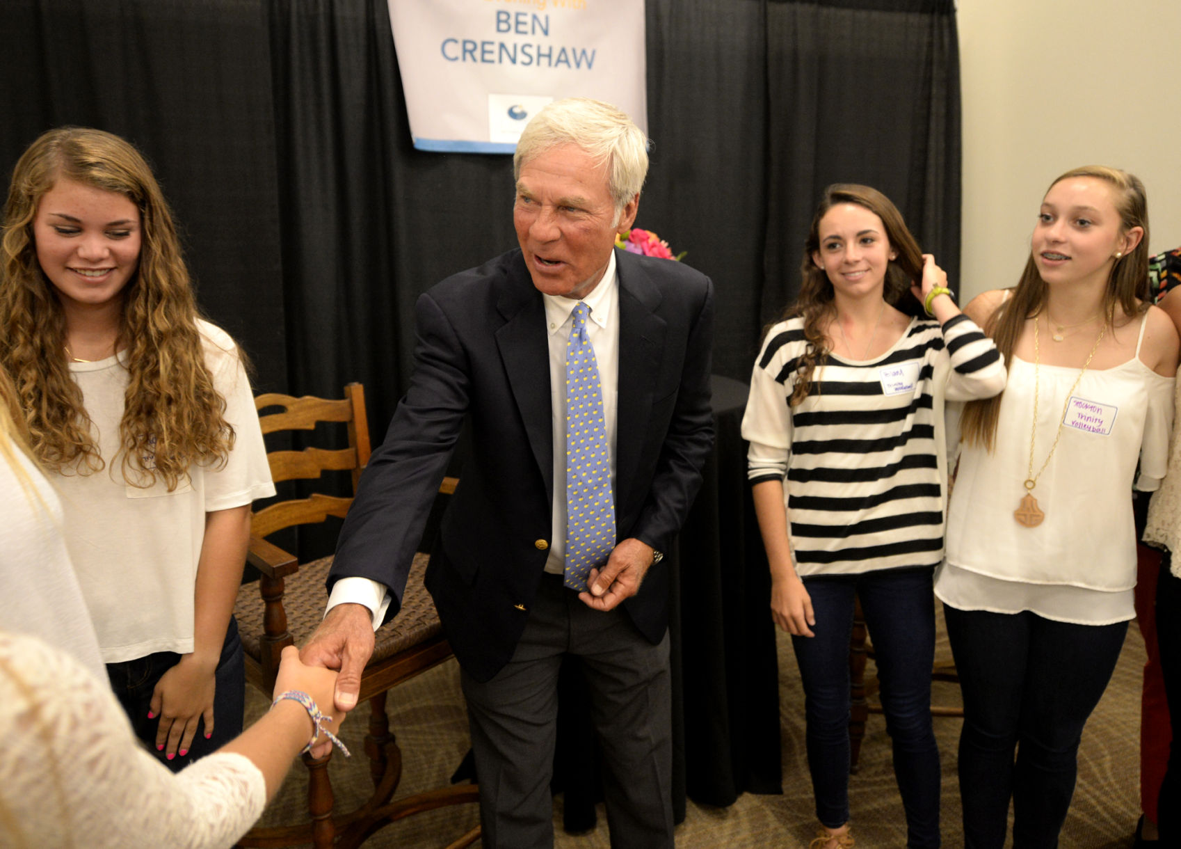 GOLF: Crenshaw emphasized importance of family at fundraiser