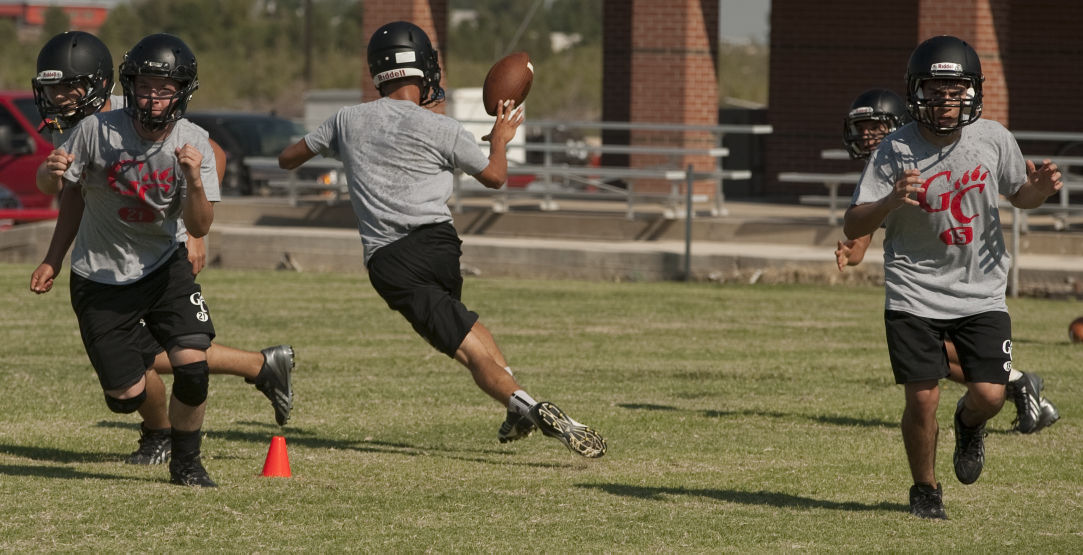 FOOTBALL 2014: How six-man football has evolved the last decade