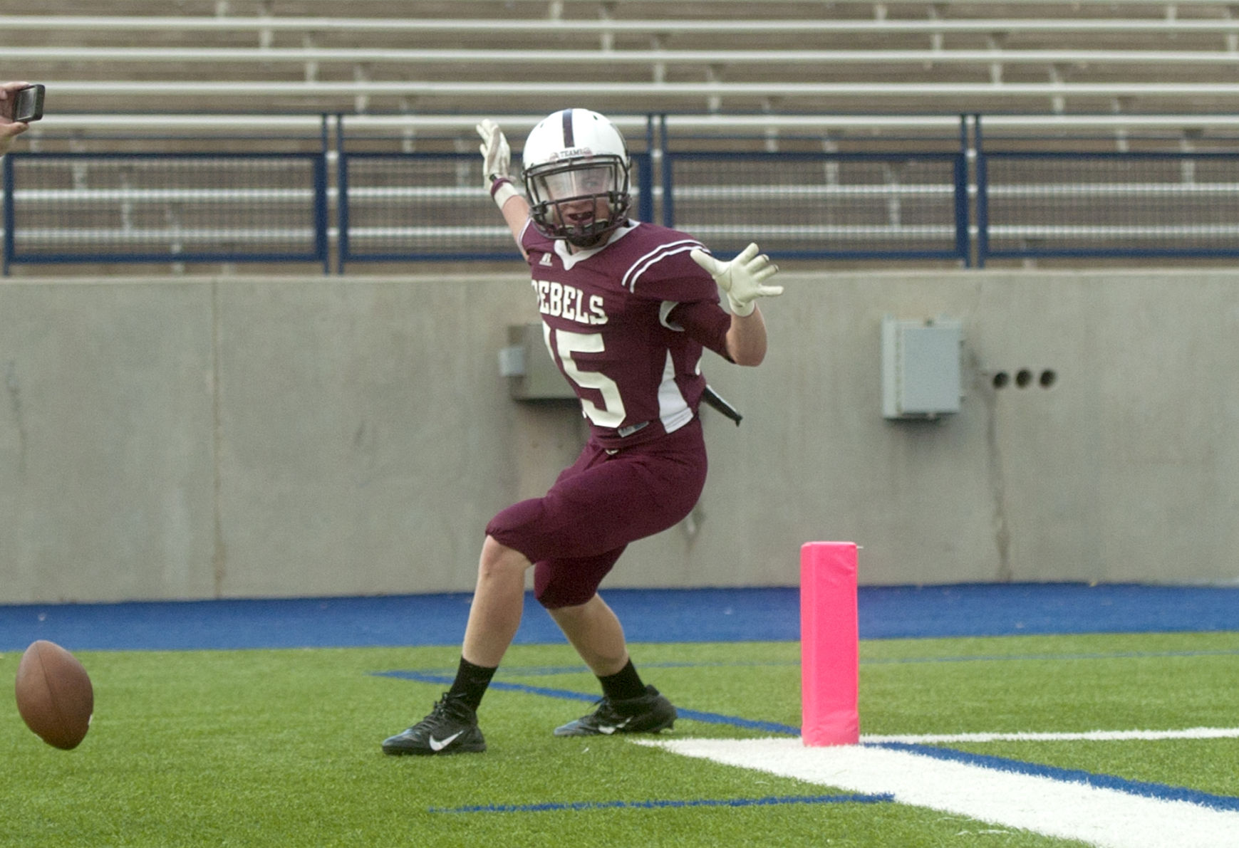 HS FOOTBALL: Lee Rebels notebook with latest on injuries, QB Wesley Hall