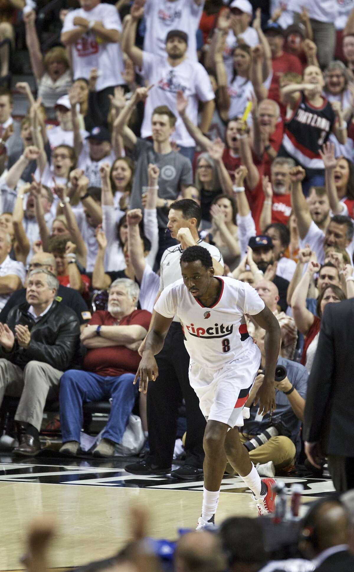 Portland’s Moda Center tough place for visitors to win