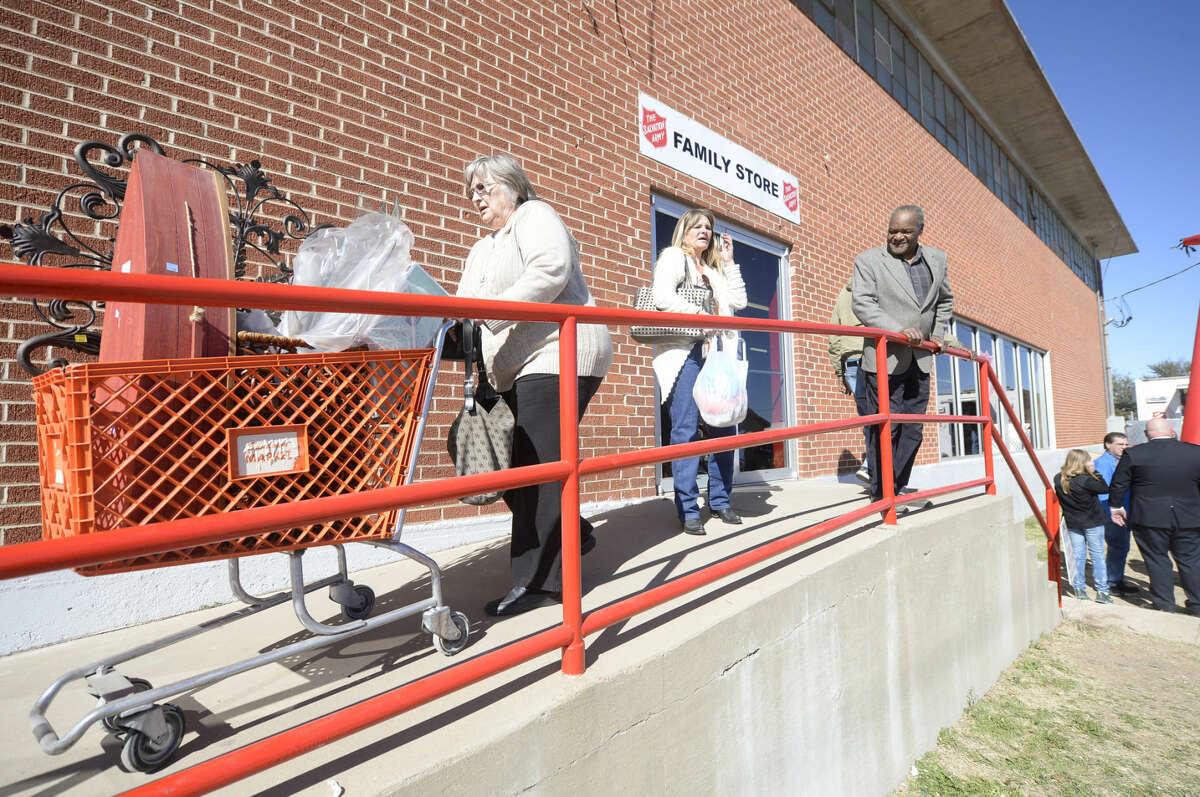 Midland County to demolish old Salvation Army building