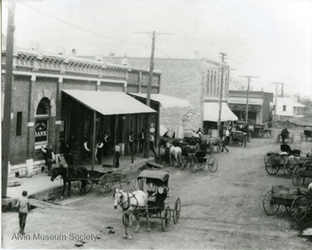 Alvin's historical society shares photos of town's early days