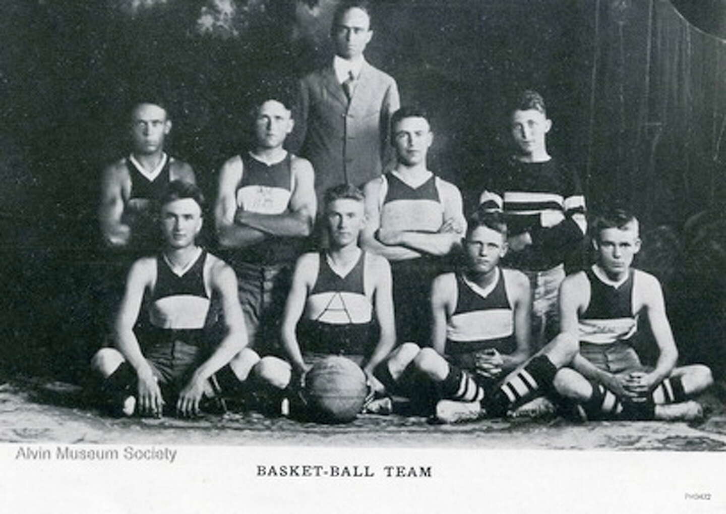 Alvin's historical society shares photos of town's early days