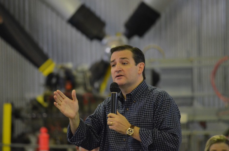 Texas Sen. Ted Cruz says he'll renounce Canadian citizenship