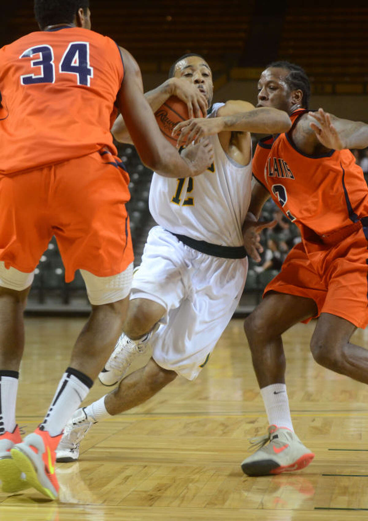 Photo Gallery: Midland College basketball