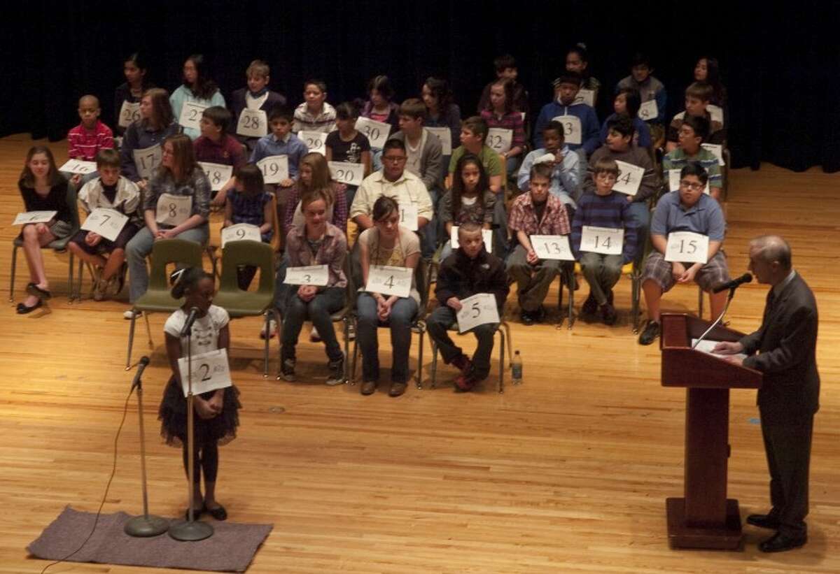 Alamo Junior High student wins spelling bee (+ YouTube Footage)