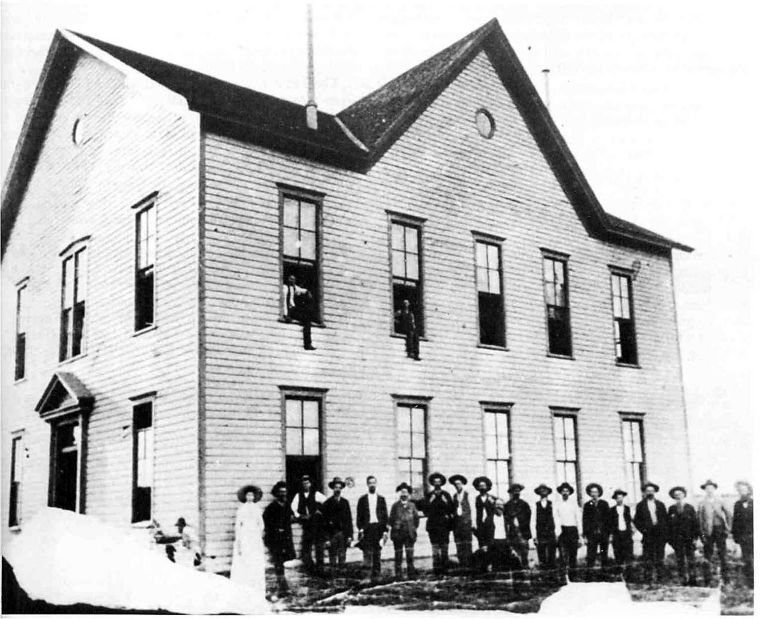 The evolution of the Midland County courthouses