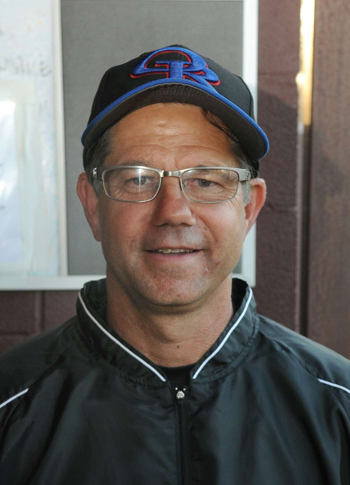 Early struggles in past, War Eagles rolling