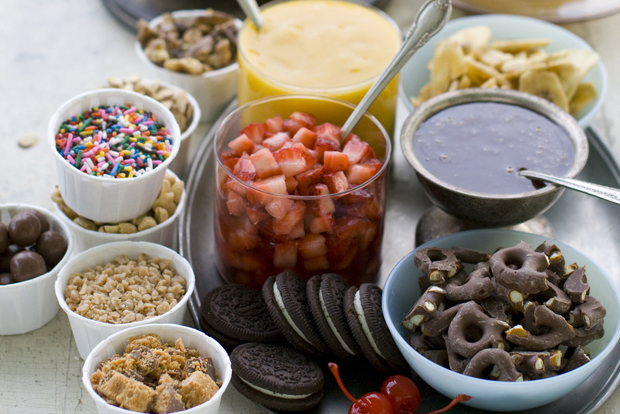 RECIPE: Build-your-own homemade sundae bar