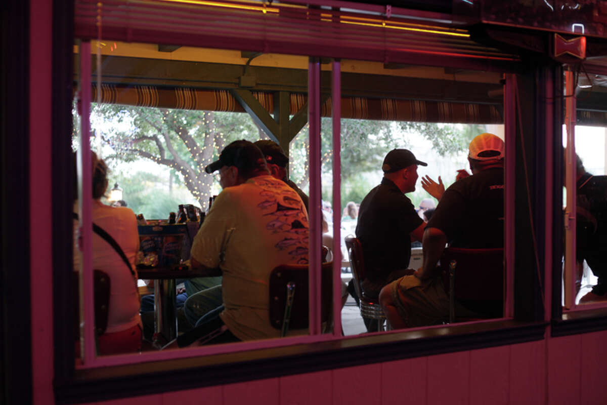 Photo Gallery: Shack in the Back