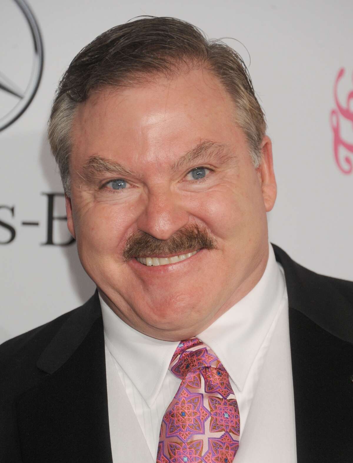 Famed 'evidential psychic medium' to visit Winchester Mystery House for ...