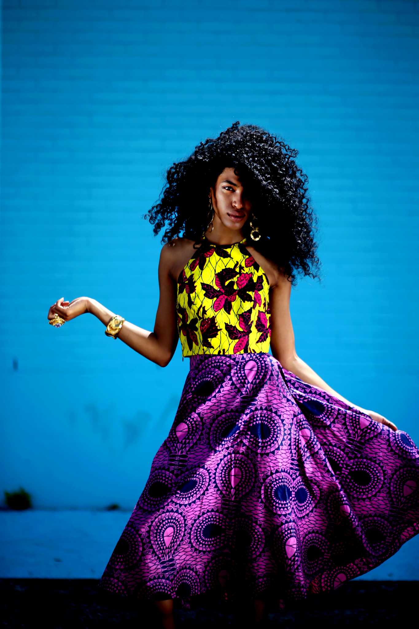 Sugar & Cloth color wall is gone ... for now