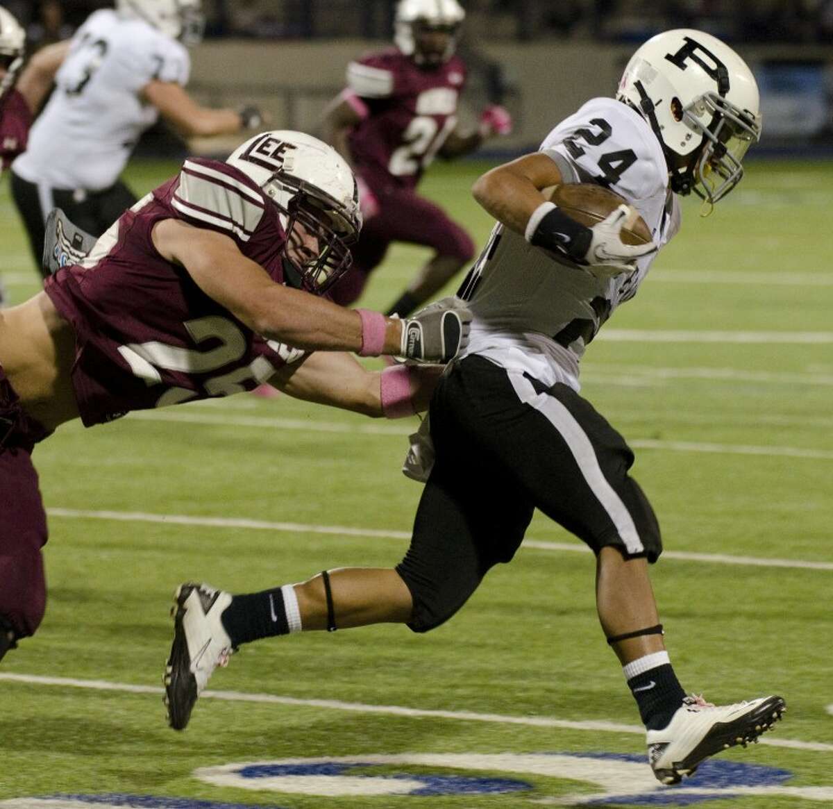 Lee loses to Permian after 2-point try fails in final seconds