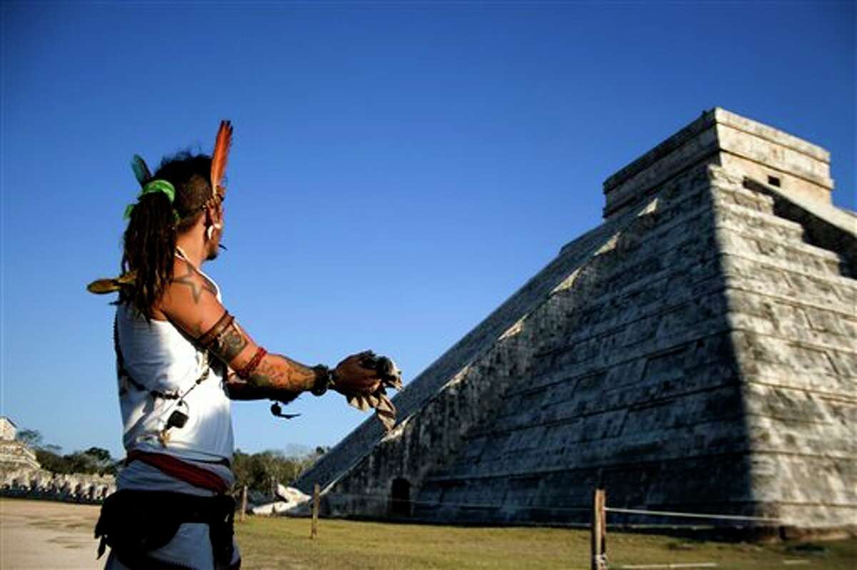 Mexico's Mayas face Dec. 21 with ancestral calm