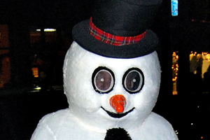 Police arrest 'Frosty, the Snowman'