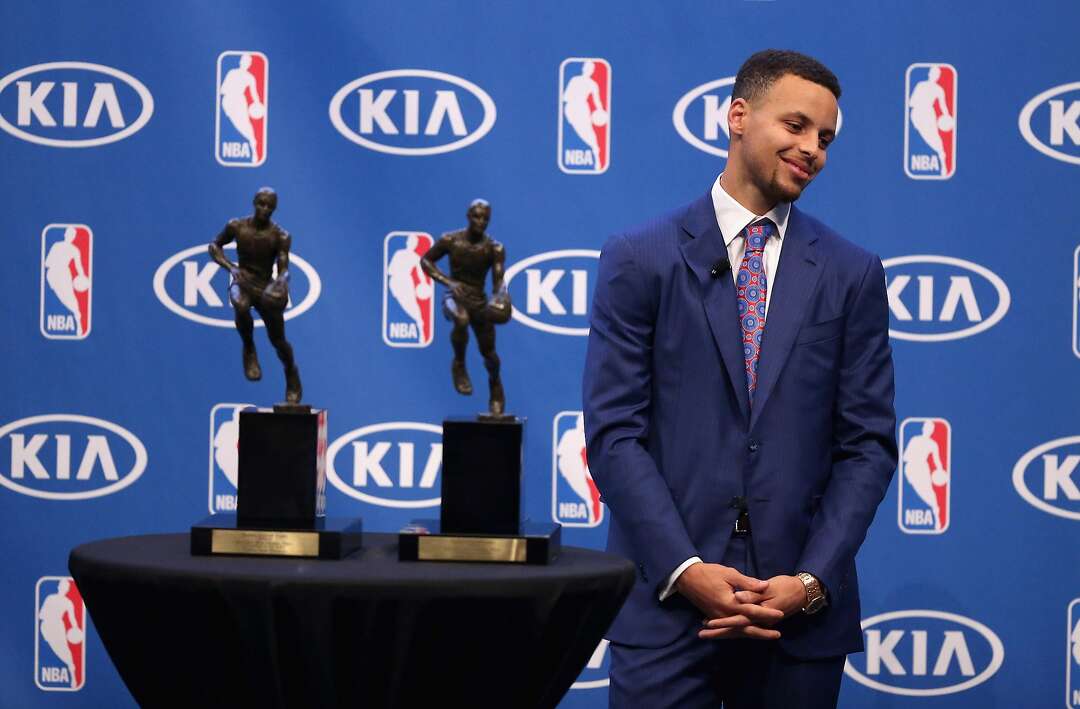 Stephen Curry makes history: 1st unanimous MVP