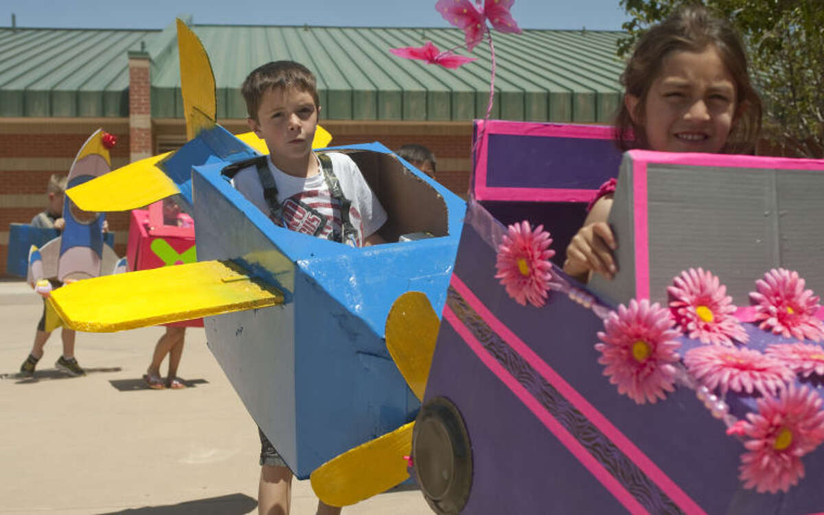 Photo Gallery: Greathouse Transportation Parade