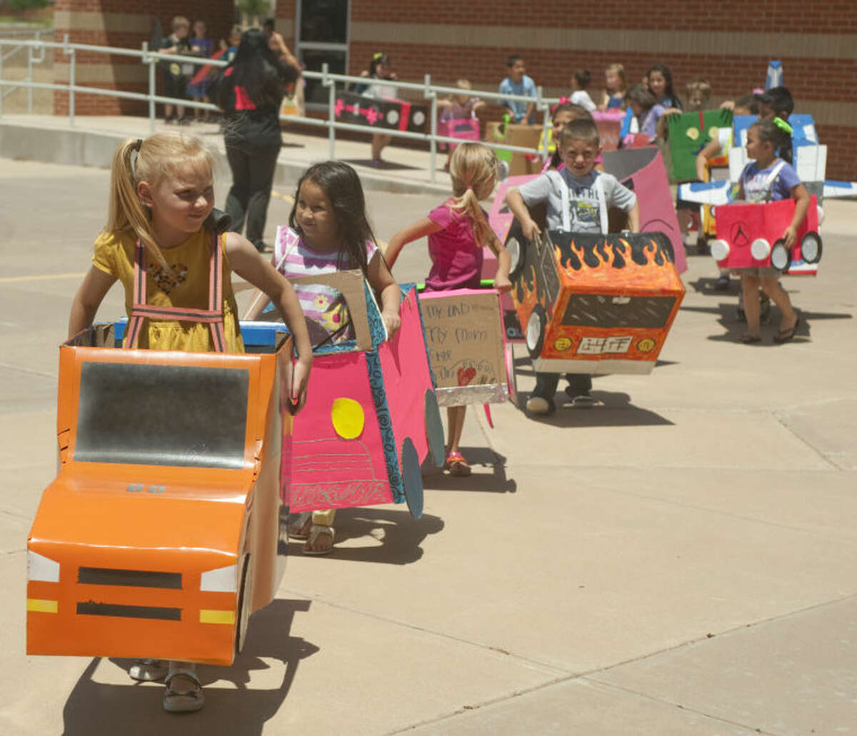 Photo Gallery: Greathouse Transportation Parade