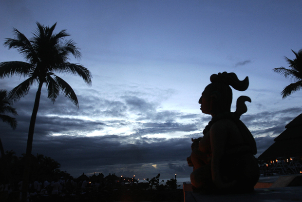 Mayan doomsday clock begins