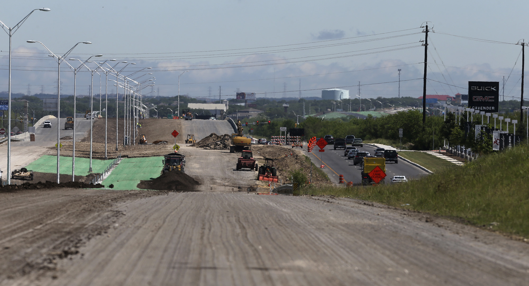 Loop 1604 expressway lanes officially open on Northwest Side