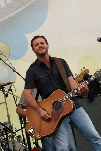 Wade Bowen, Randy Rogers announce tour dates