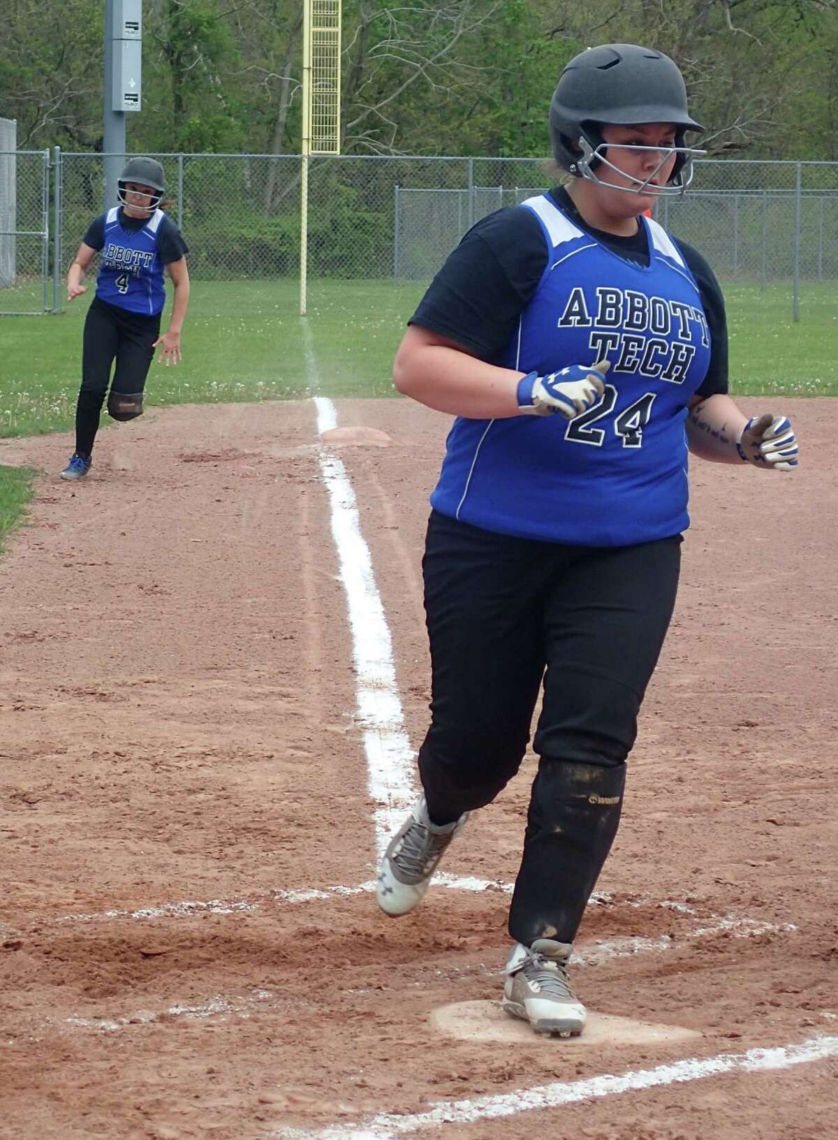 Ongaro on target as Abbott Tech softball team tops Bullard-Havens