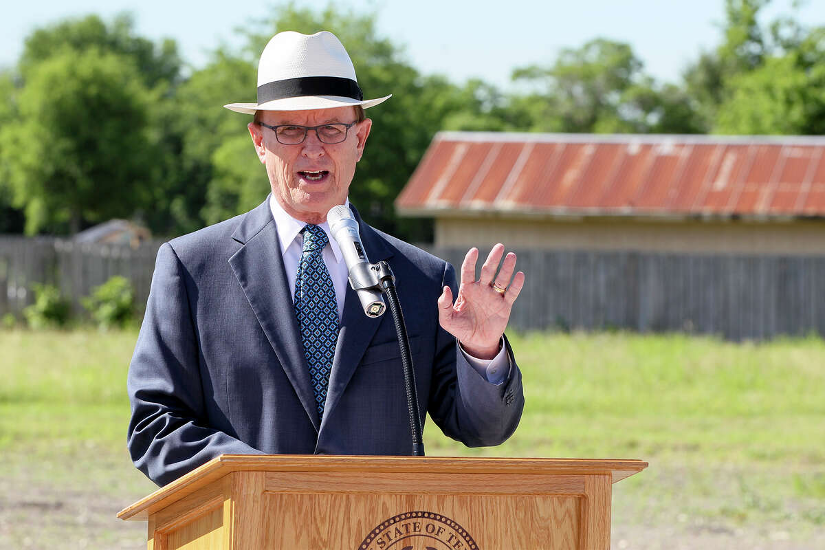 County breaks ground on new animal facility in Kirby
