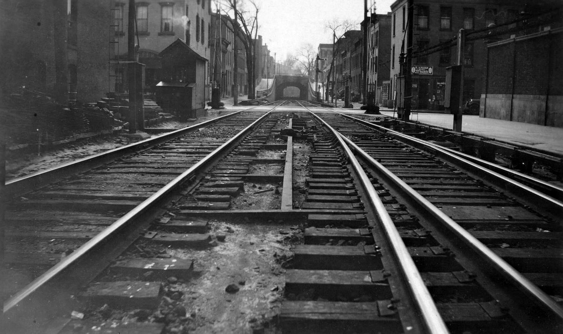 1929 photos capture Troy railroad history